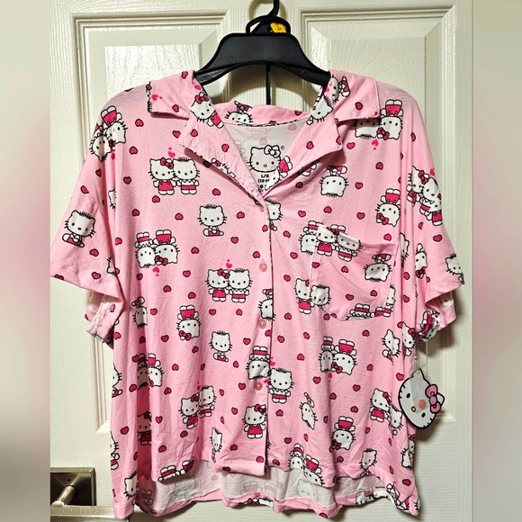Hello Kitty | Intimates & Sleepwear | Hello Kitty Dear Daniel Pajamas ...